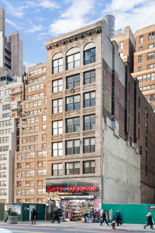 249 West 34th Street | GFP Real Estate